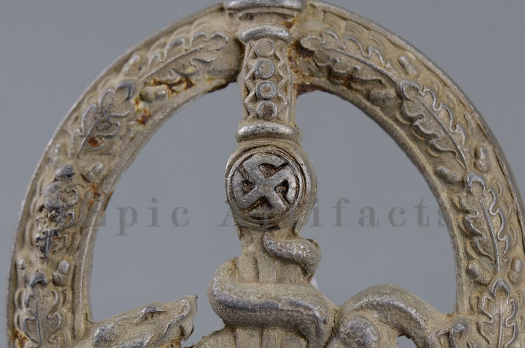 Anti Partisan Badge in Bronze - Juncker - Epic Artifacts