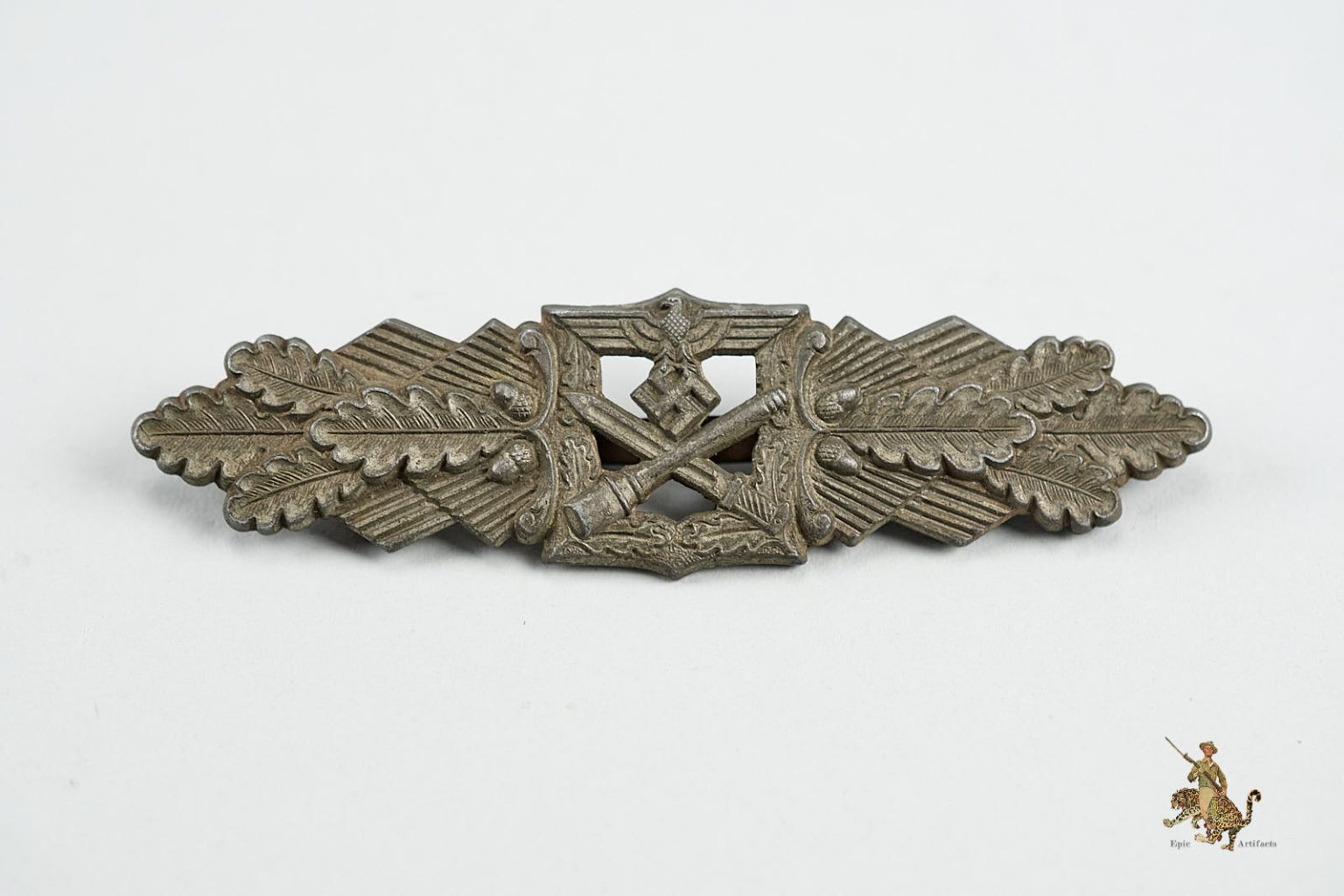 Close Combat Clasps - Epic Artifacts