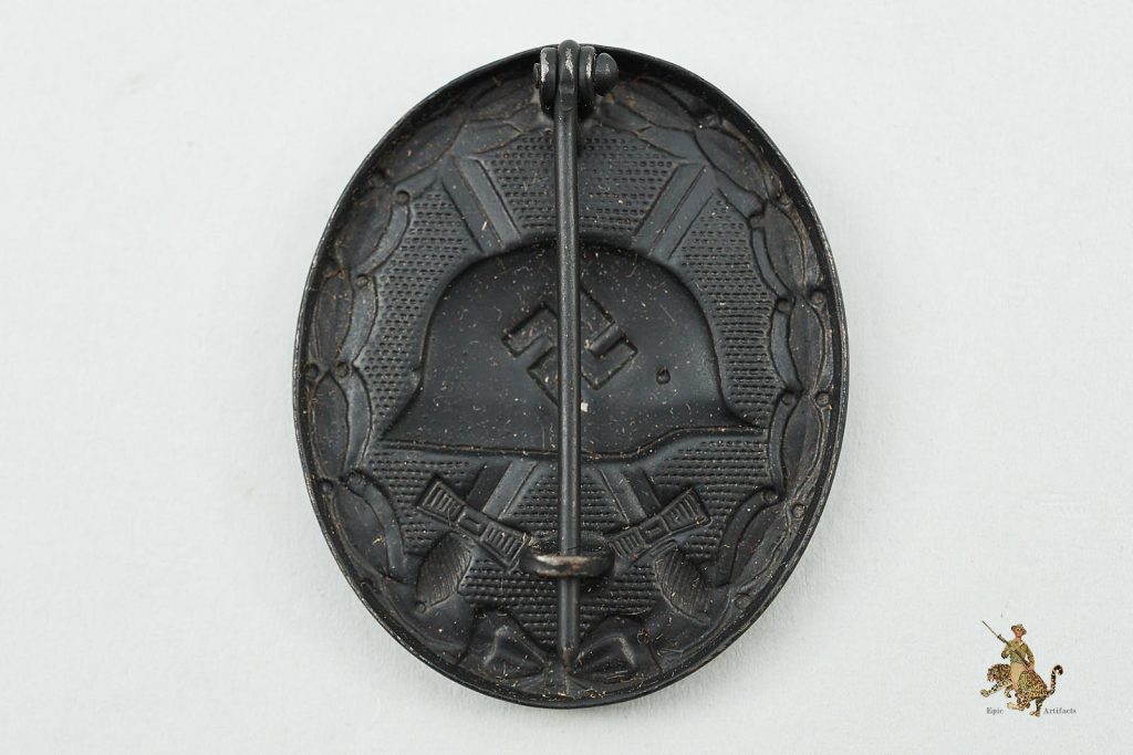 Packeted Black Wound Badge - Overhoff - Epic Artifacts