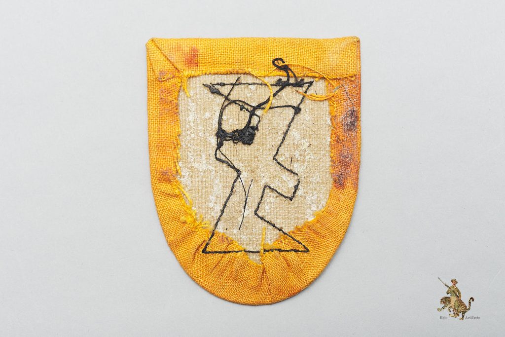 Flemish Wolfsangel Sleeve Shield - Epic Artifacts