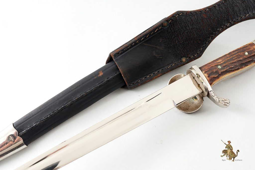 WWII Clamshell Police Bayonet - Epic Artifacts