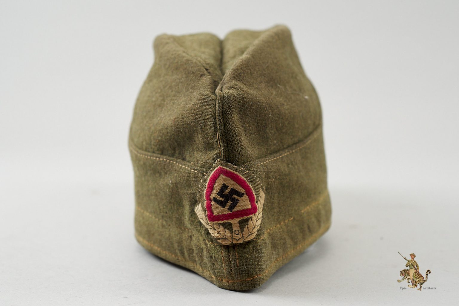 Helmets, Caps & Visors Archives - Page 4 of 9 - Epic Artifacts