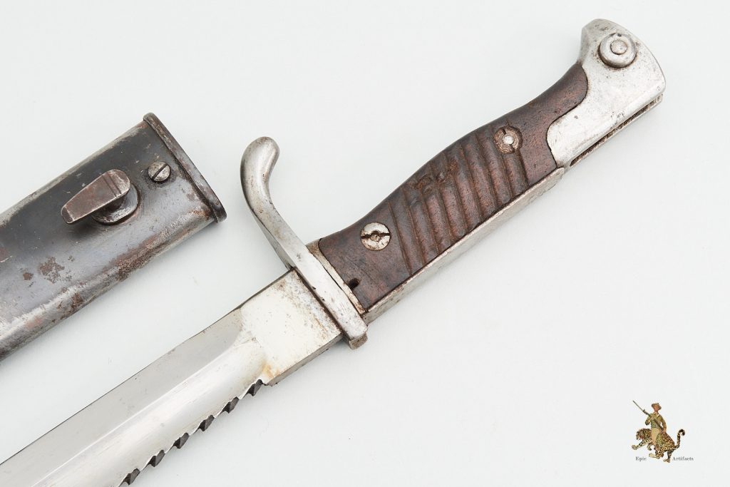 Imperial Sawback Butcher Blade Bayonet - Epic Artifacts