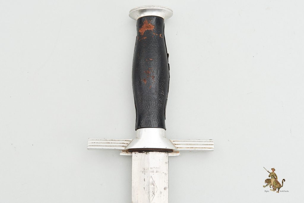 2nd Model RLB Leaders Dagger - Epic Artifacts