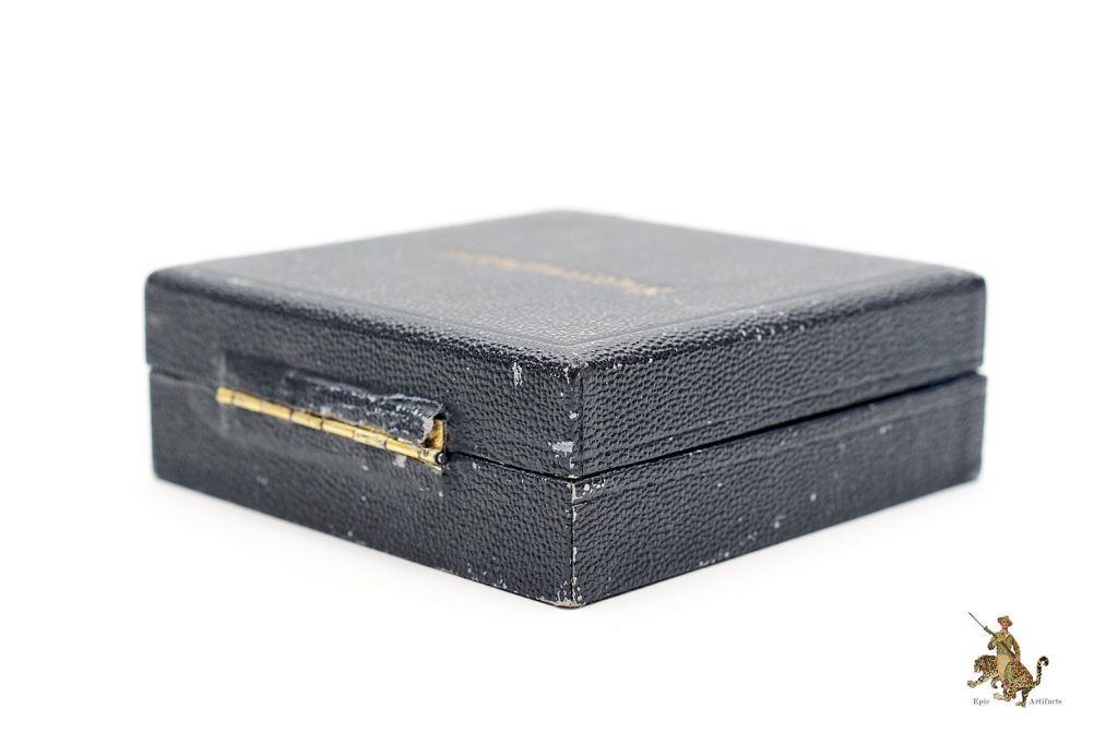 Cased Deumer Pilot Badge - True Deumer - Epic Artifacts