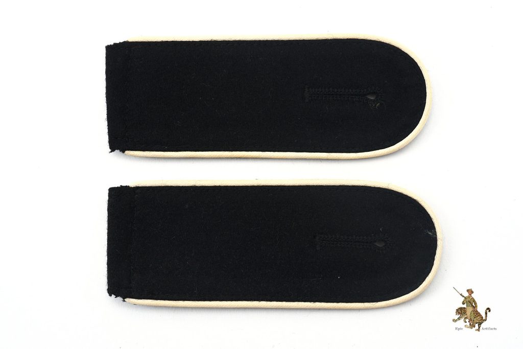 SS Infantry EM Shoulder Boards - Epic Artifacts