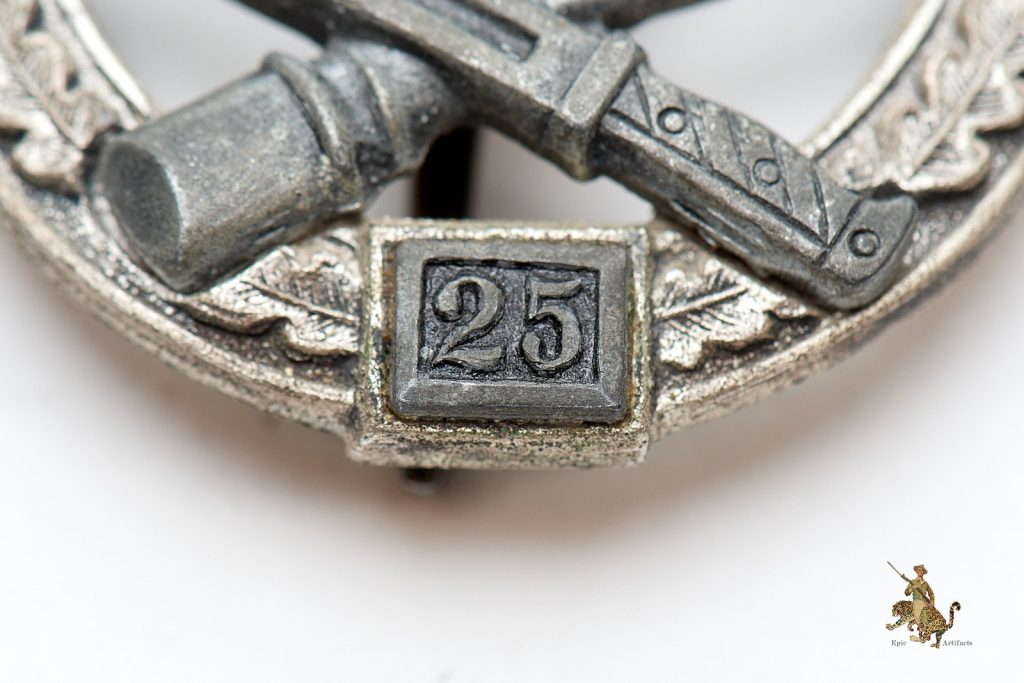 25 Engagement General Assault Badge - RK - Epic Artifacts