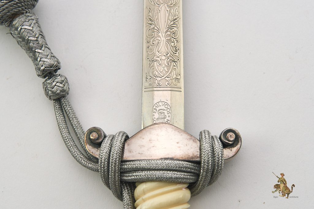Double Etched Army Dagger with Bone Grip - Epic Artifacts