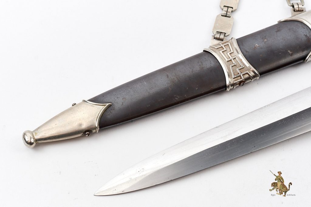 M36 SS Chained Dagger -Type B2 - Epic Artifacts