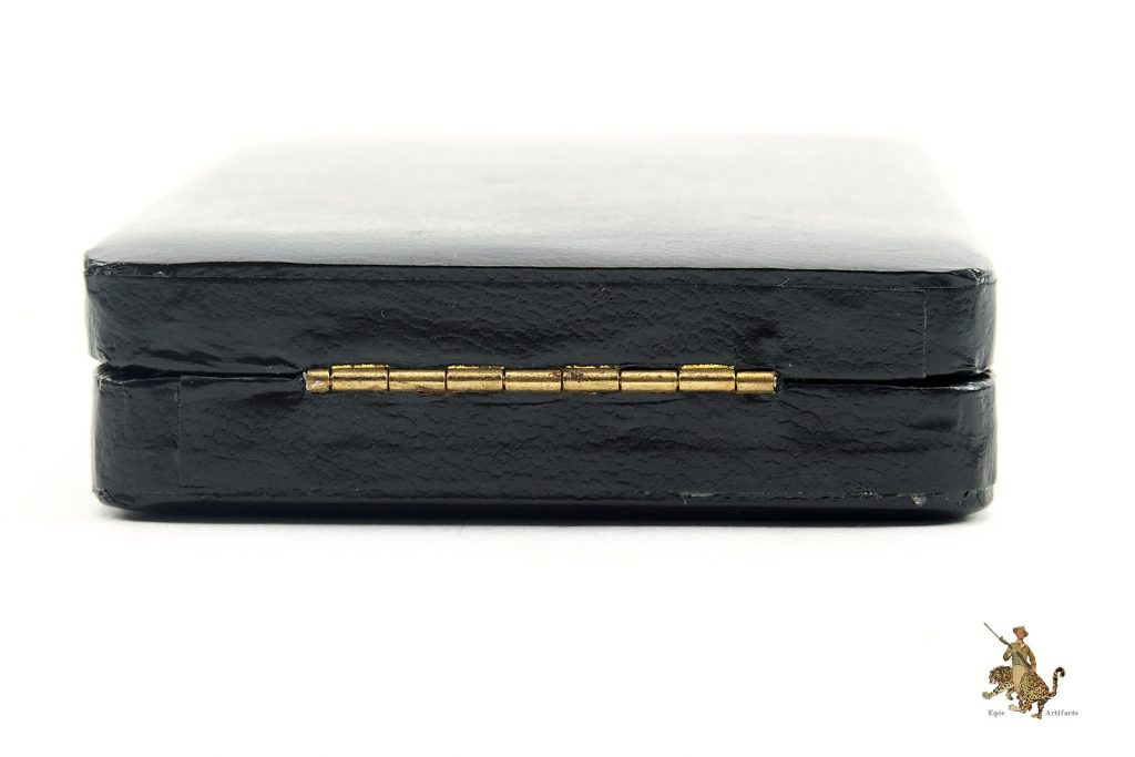 1957 Reissue Knight's Cross, Cased & Cartoned - Epic Artifacts