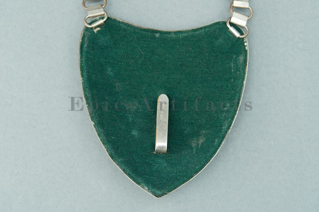 Beautiful RAD Gorget - German National Labor Service