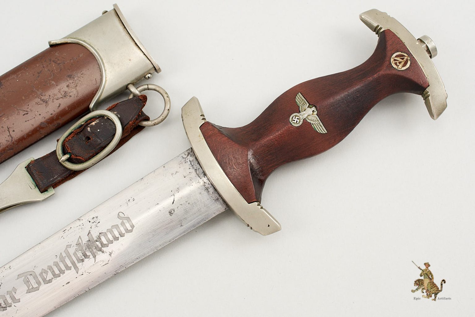 Full Ground Rohm SA Dagger by F. Dick - Epic Artifacts