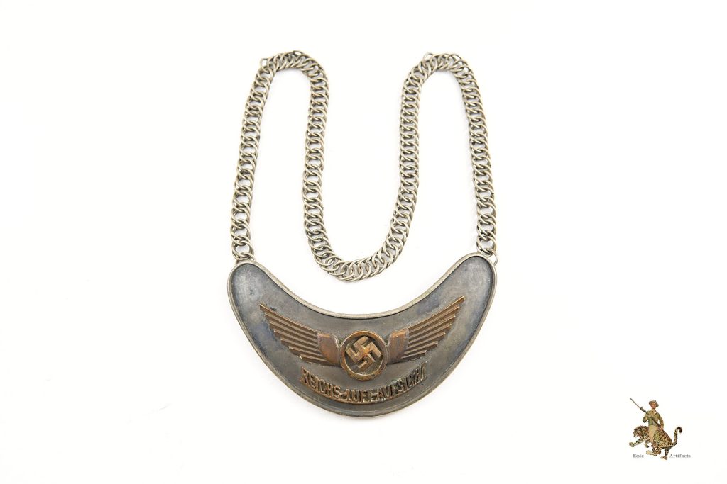 Flags, Gorgets & Pole Tops - Epic Artifacts