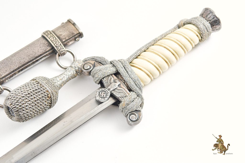 Heer Officer Dagger - Epic Artifacts