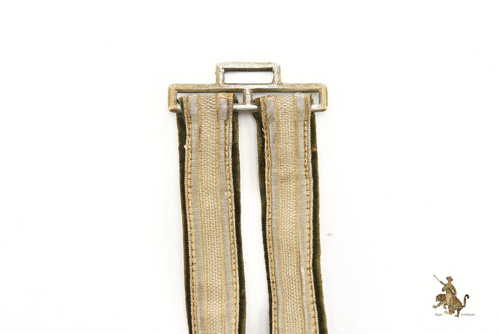 Army Dagger Hangers - Epic Artifacts