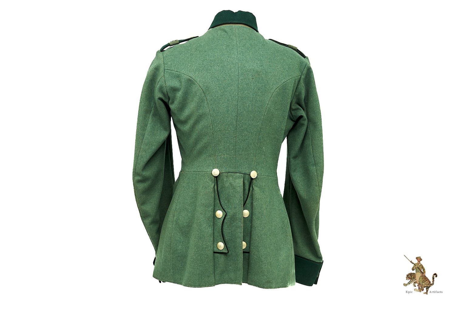 Pioneer EM Waffenrock Tunic - Epic Artifacts